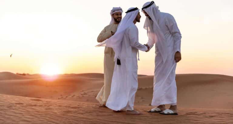 How to Greet in Arabic: 15 Essential Phrases for Dubai